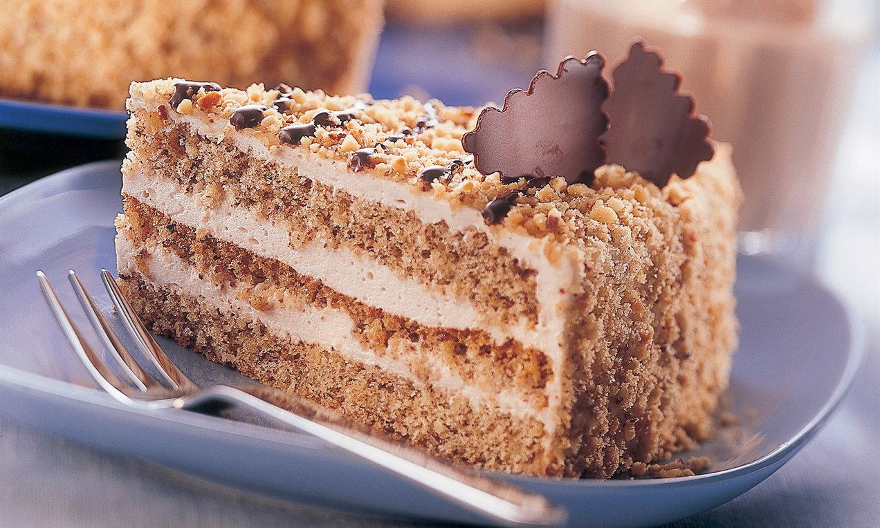 Tort festiv cu nuci Rețeta | Dr. Oetker